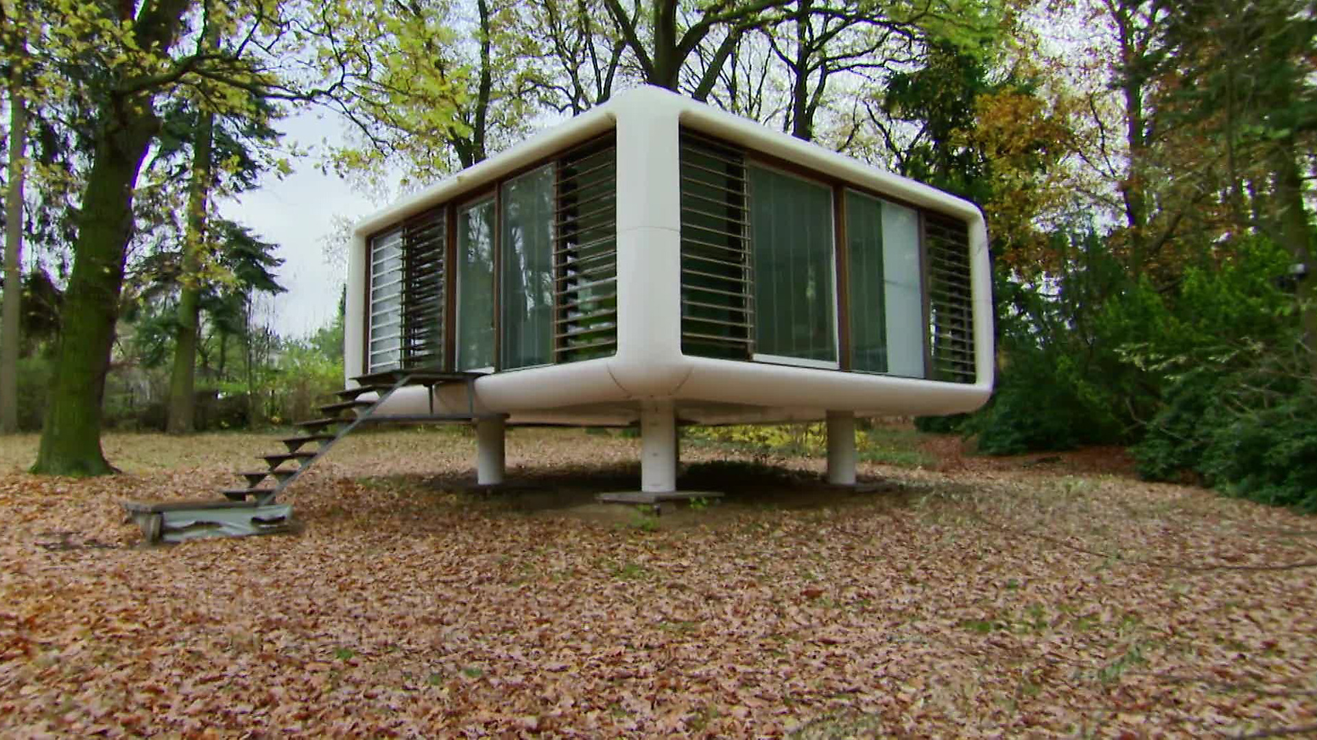 9 Incredibly Cool and Weird Dream Homes « WeirdlyOdd.com